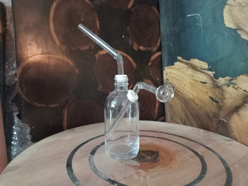 Oil Burner Pipe: A Must-Have for Oil Concentrates - Vibro Media