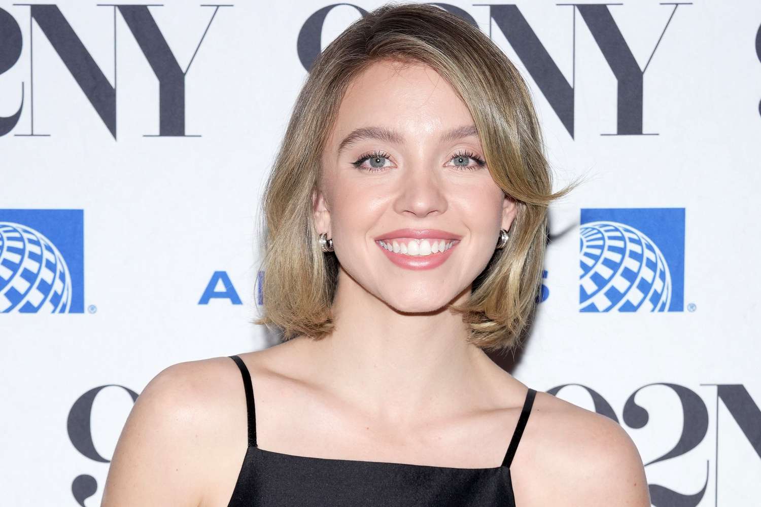 Sydney Sweeney Height Weight: A Comprehensive Look at Her Life - Vibro ...