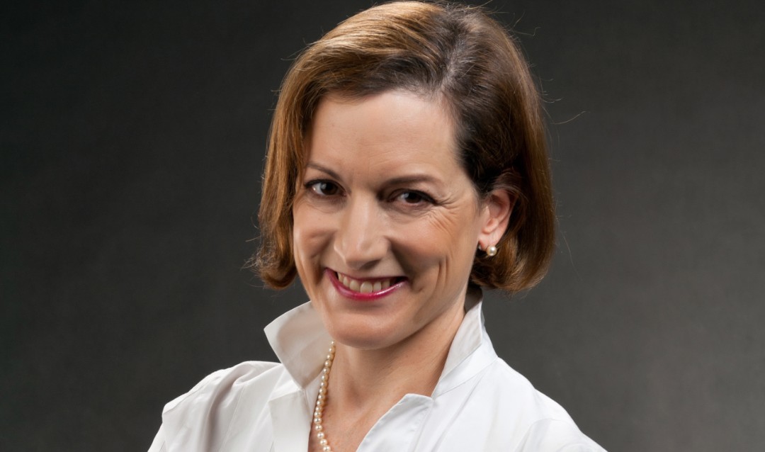 Anne Applebaum Net Worth: The Financial Landscape of a Leading Voice on ...