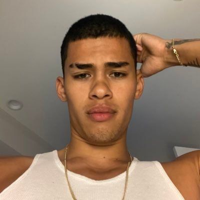 Sneako Height: How Tall Is the YouTuber and Content Creator? - Vibro Media