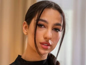 Kama Oxi: The Teen Model and Actress Rising on Instagram and Facebook - Vibro Media